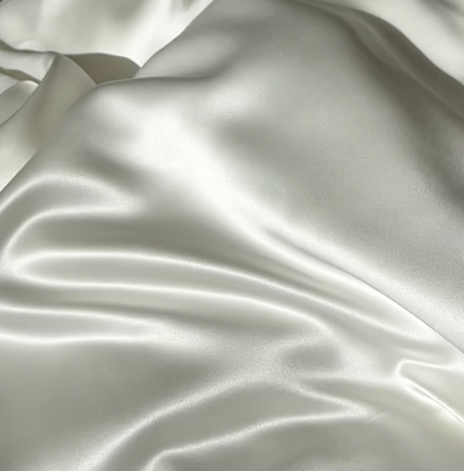 What Is Momme and Why It Matters in Silk Quality – Copper North